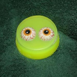 Eyes Of The Zombie Soap on Luulla